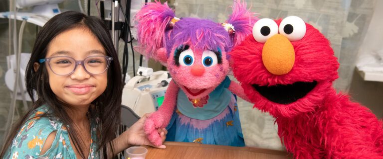 Sunny Days: Elmo and Abby Cadabby Visit NewYork-Presbyterian Morgan ...