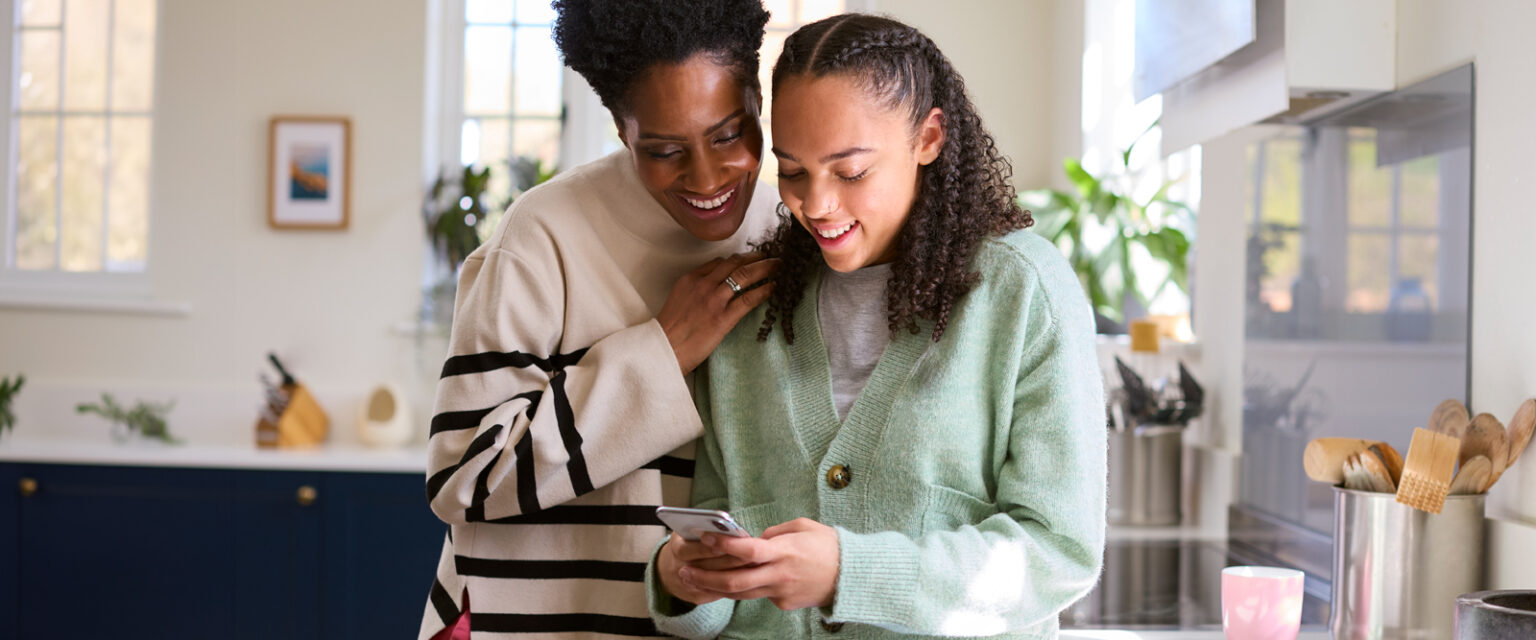 Social Media and Children: How Families Can Set Boundaries and Create ...